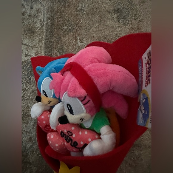 RUZ | Toys | Sonic The Hedgehog Amy Rose And Sonic Valentines Day Plush ...